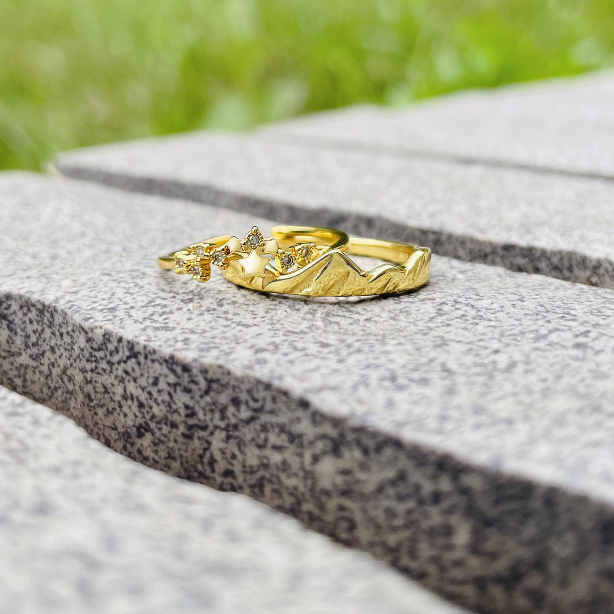 18K Gold ACOTAR Feyre Ring