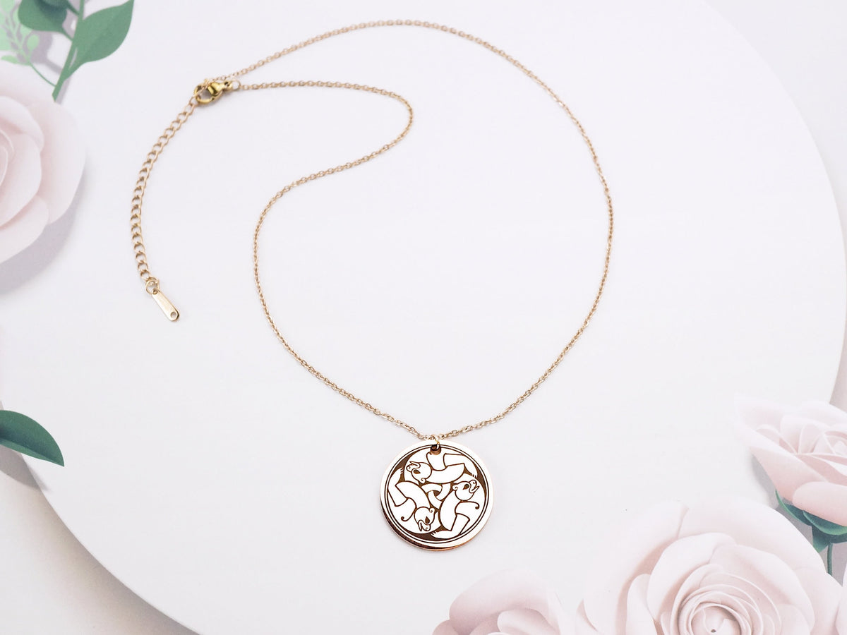 Merida Necklace, Brave Necklace, Celtic Three Bears Necklace, Queen El